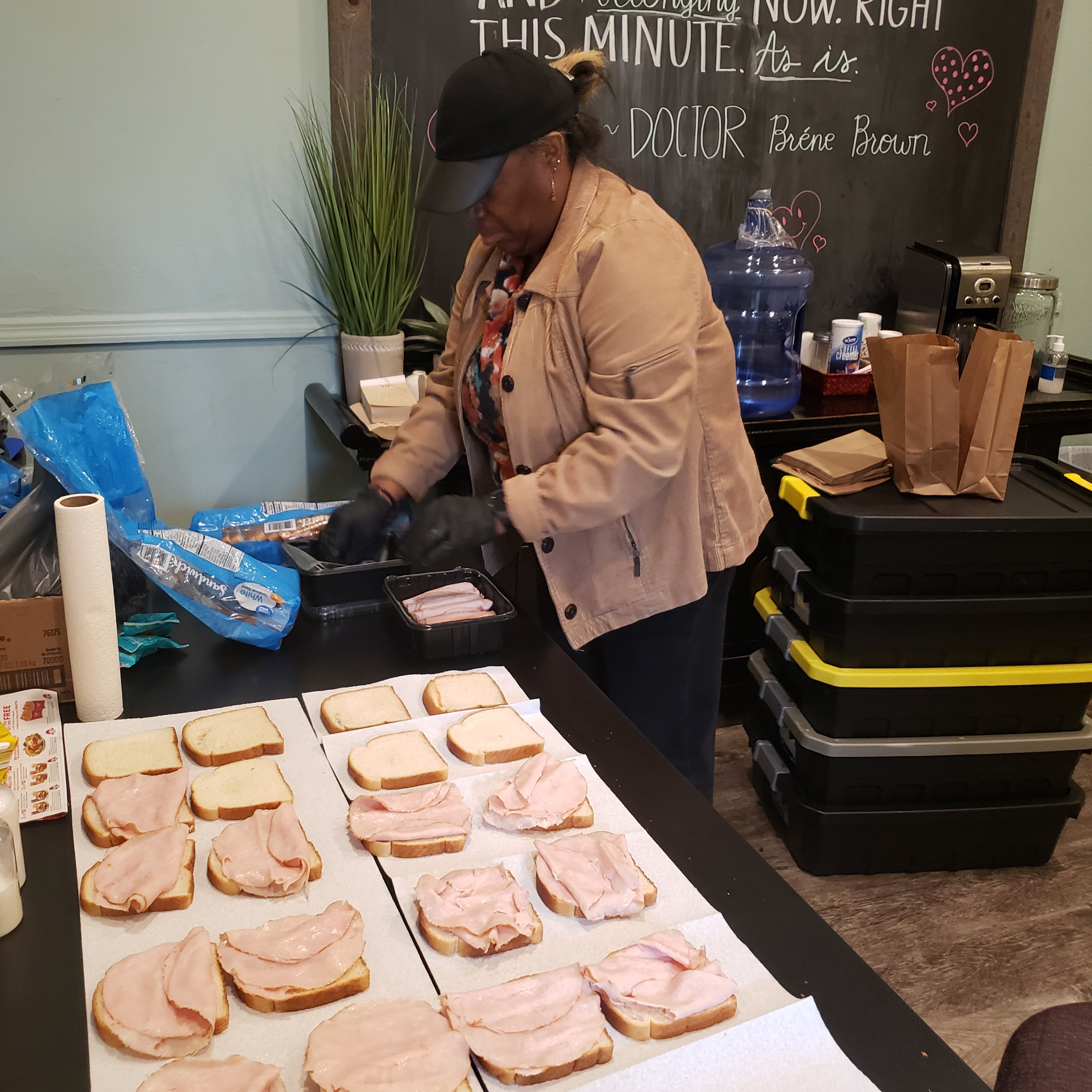 Midweek Meditation: Thankful for Thankless Tasks – Franciscan Peacemakers